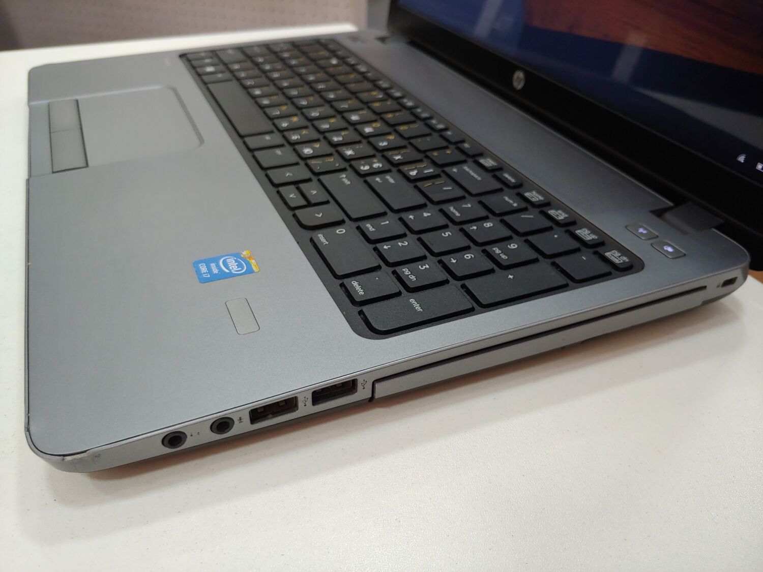 Купить ноутбук HP ProBook 450 G1 15.6" на базе Intel Core i7-4702MQ и 8 GB DDR3 в Украине