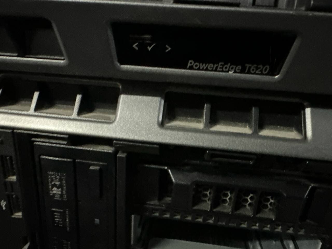 Купить сервер Dell PowerEdge T620 4U Rack / 2x Intel Xeon E5-2697 v2 ...