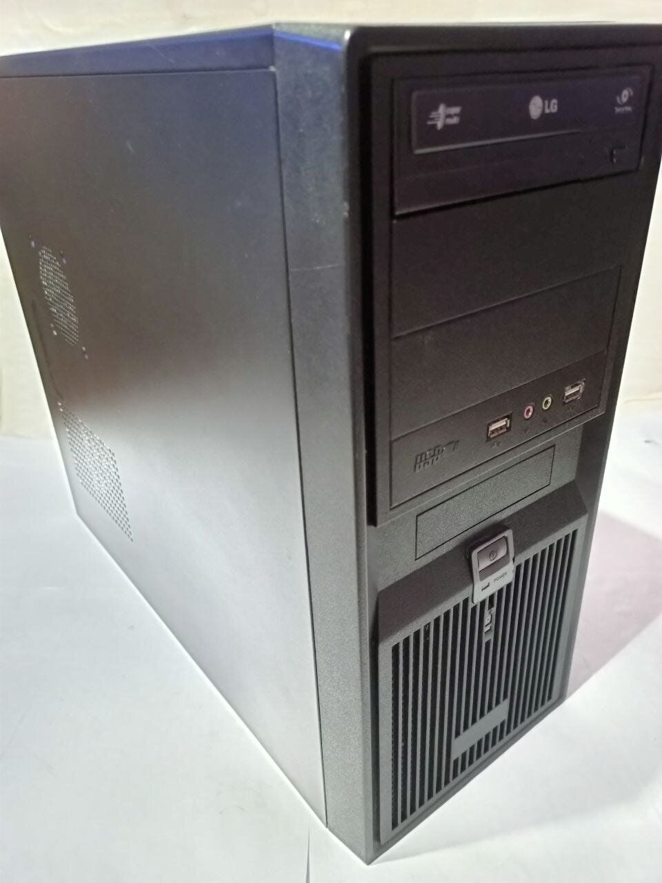 Купити ПК Asus Tower / AMD A4-5300 (2 ядра по 3.4 - 3.6 GHz) / 8 GB ...