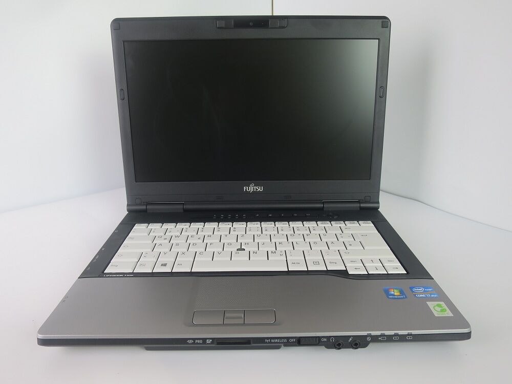 Купити ноутбук Fujitsu на базі процесора Intel Core i7 для роботи в Україні