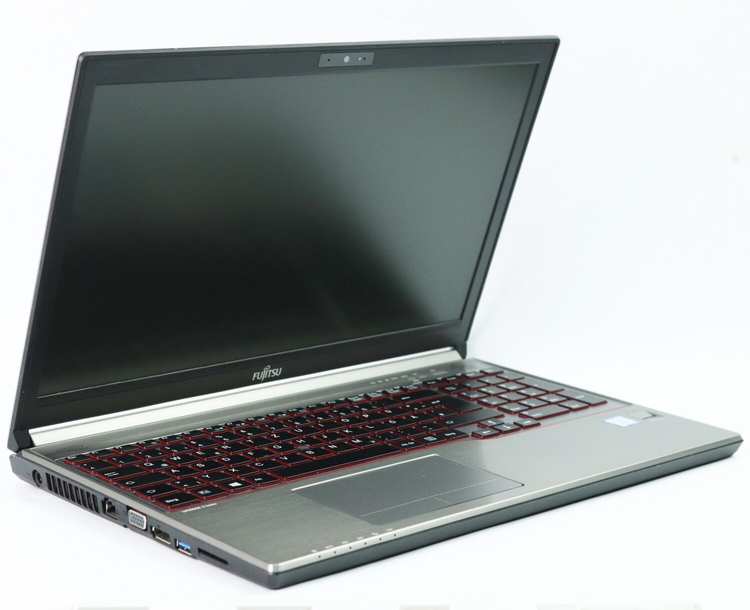 Купити ноутбук Fujitsu LifeBook E756 / 15.6" (1366x768) TN / Intel Core ...