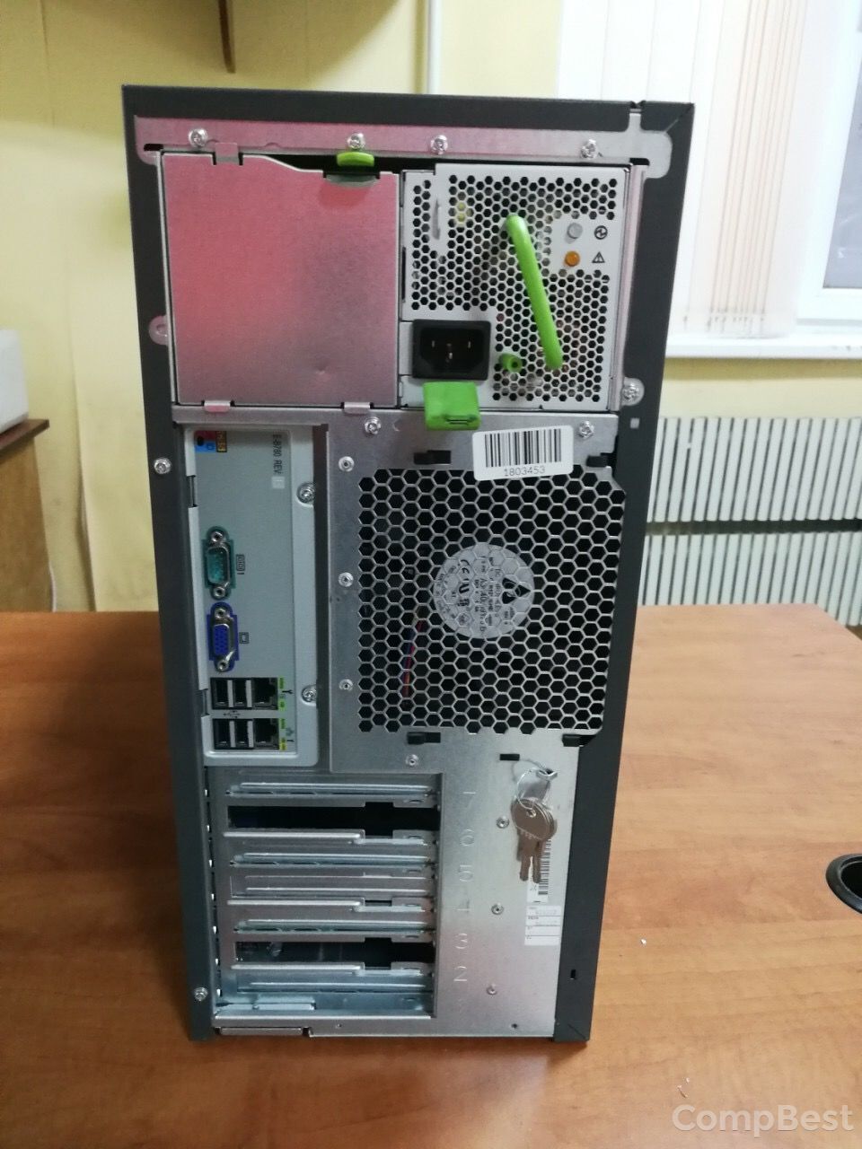 Сервер Fujitsu Primergy TX150 S7 / Intel Core i3-540 (2(4) ядра по 3.06 ...