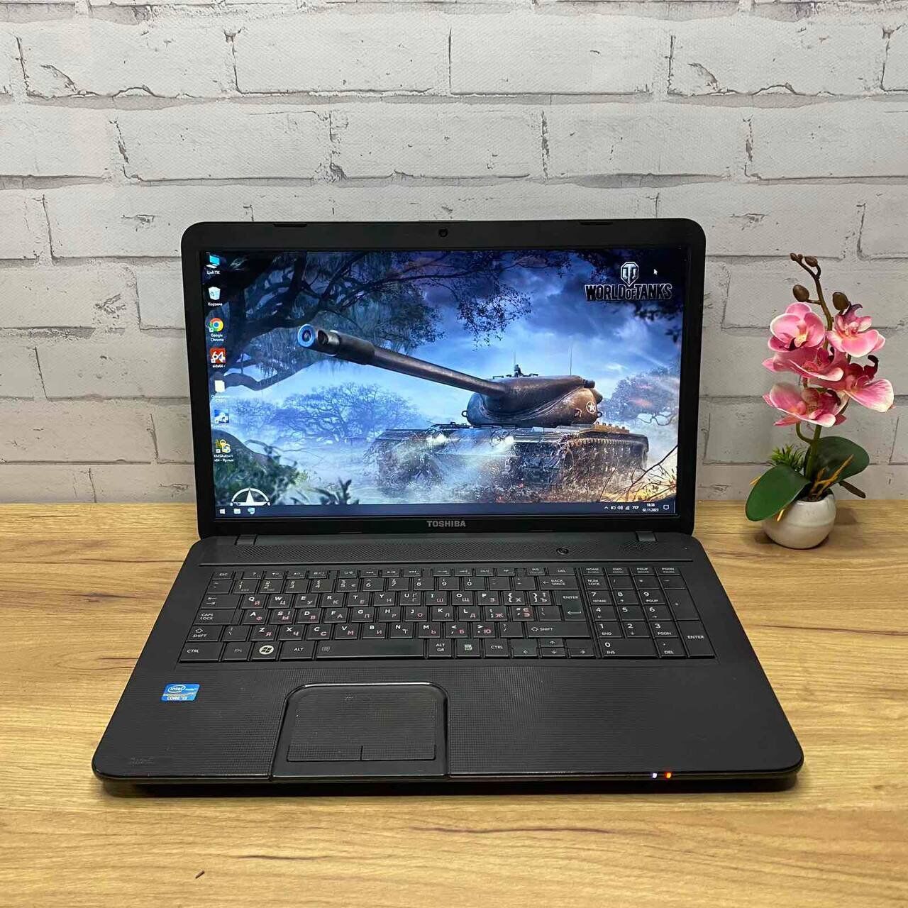 Купить ноутбук Toshiba Satellite C870 / 17.3" (1600x900) TN / Intel ...