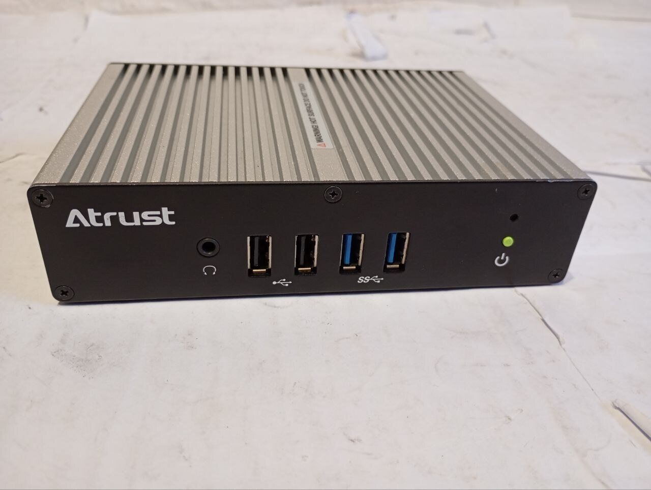 Купить неттоп Atrust t20 USFF / Intel Atom x5-E3940 (4 ядра по 1.6 - 1.8 GHz) / 4 GB DDR3 / 128 ...