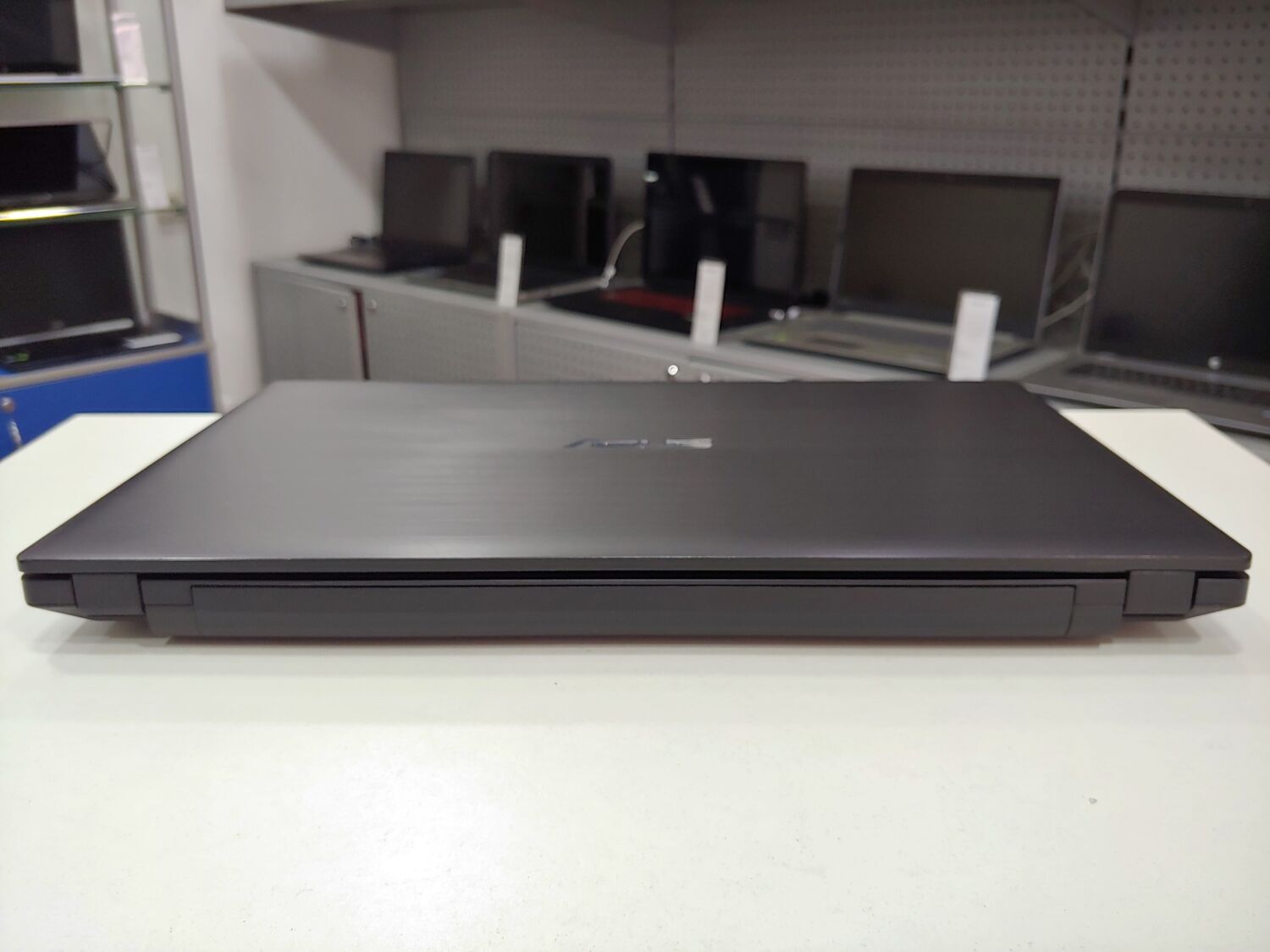 Купить ноутбук Asus P2520L 15.6" на базе Intel Core i7-5500U и 8 GB ...