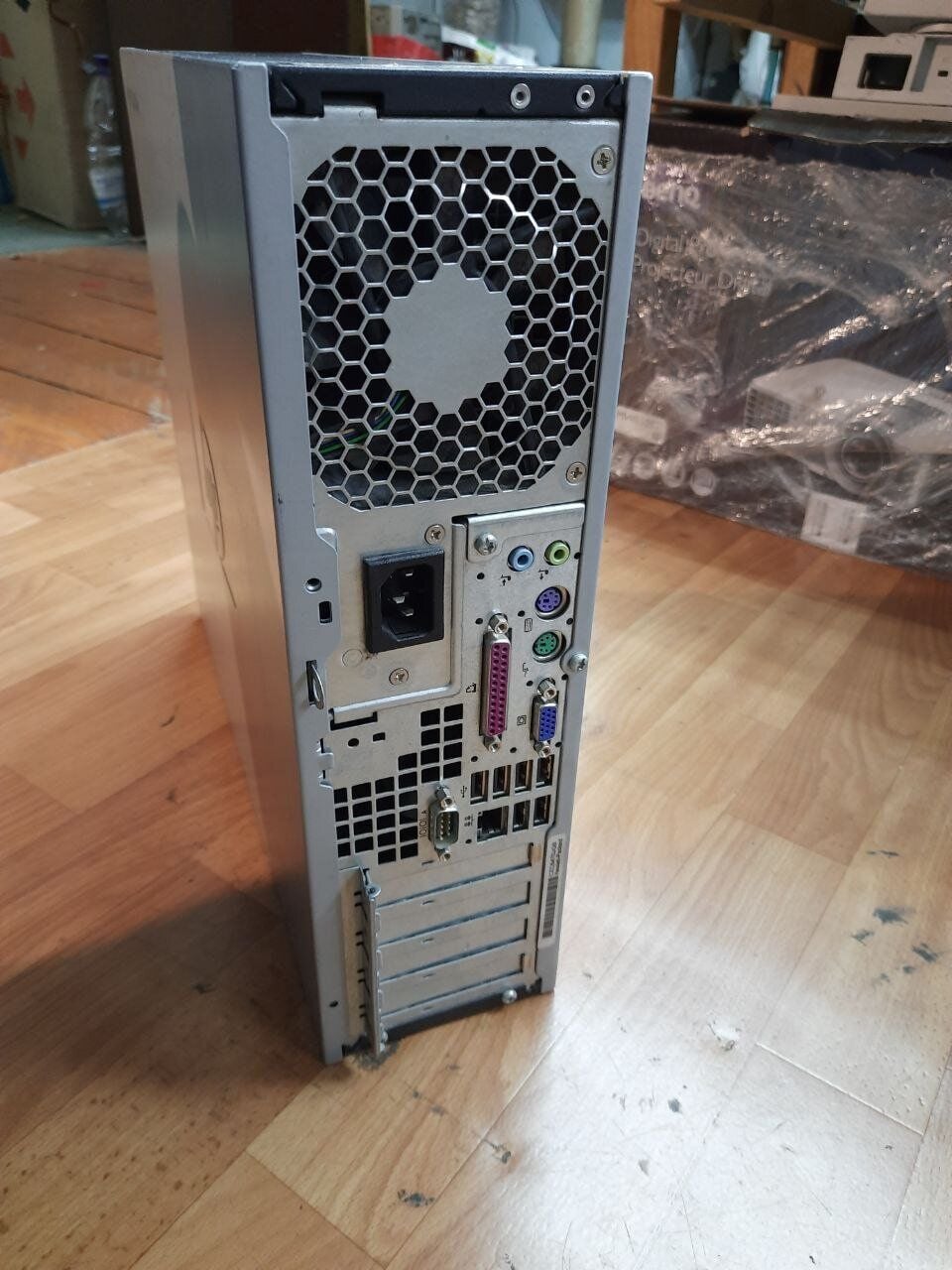 Купить ПК HP Compaq dc7800 SFF / Intel Core 2 Quad Q8300 (4 ядра по 2.5 ...