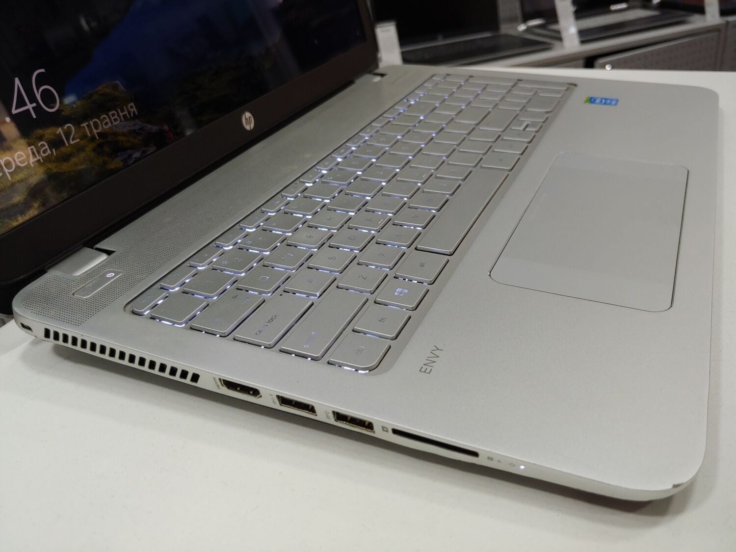 Купить ноутбук HP Envy 15t-q100 15.6" на базе Intel Core i5-4200M и 8 ...