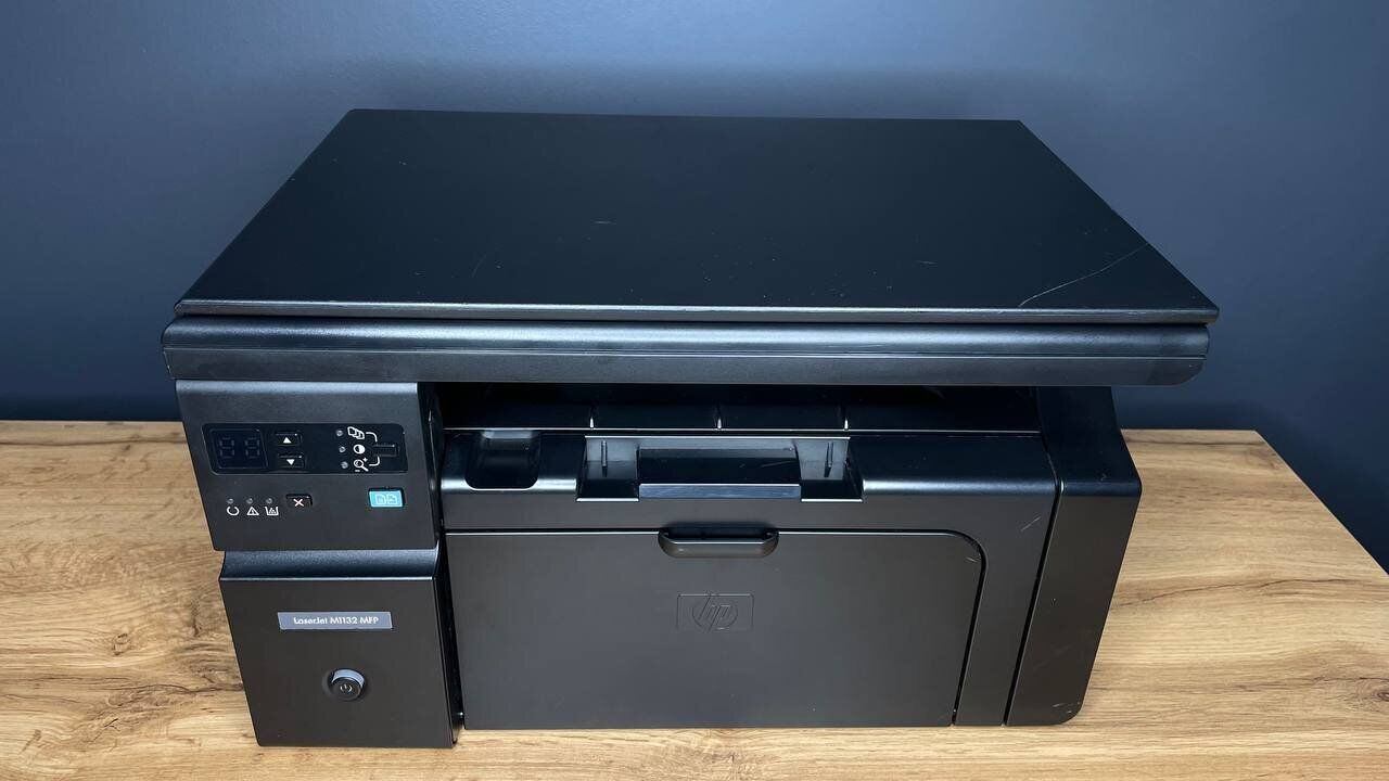Купити БФП HP LaserJet Pro M1132 MFP (CE847A) / Лазерний монохромний друк / 600x600 dpi / 18 стр ...