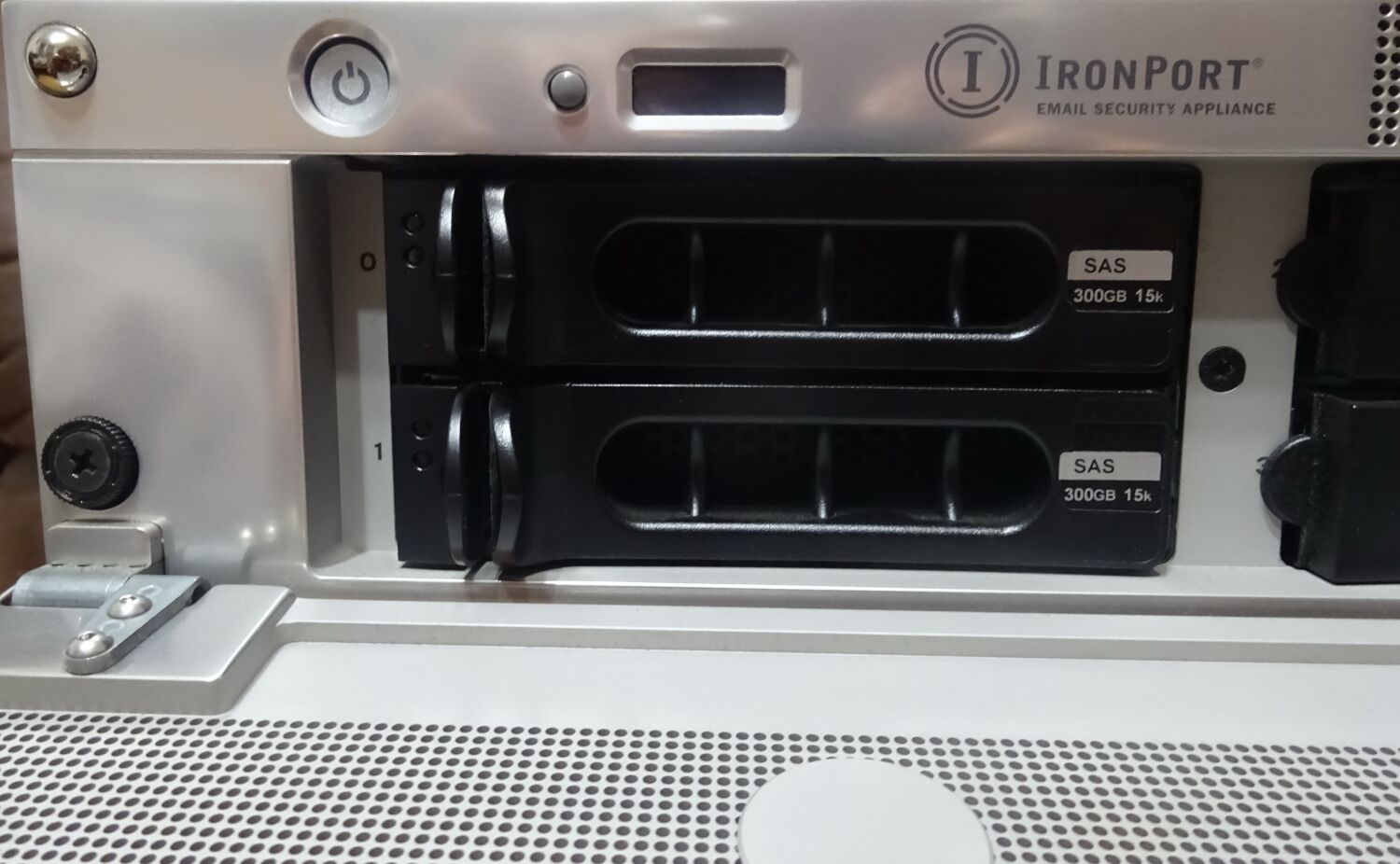 Купить сервер CISCO IRONPORT C360 / Intel Xeon CPU E5410 / 4096 MB ...