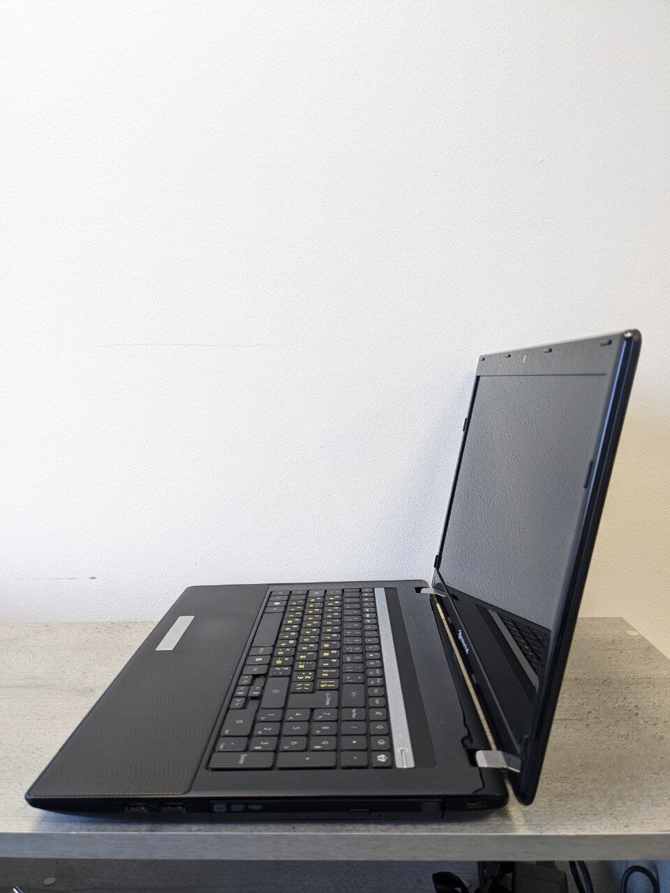 Купити ноутбук Acer Packard Bell MS2291 / 17.3" (1600x900) TN / Intel ...