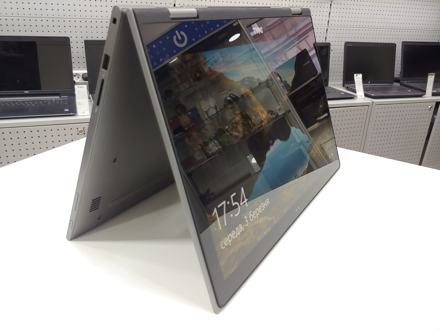 Dell Inspiron 15 5578 2-in-1 / 15.6" (1920x1080) Touch IPS / Intel Core ...