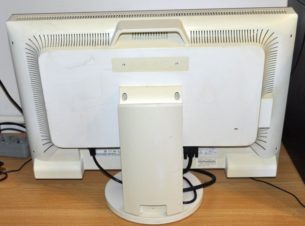 Купить монитор Б-класс NEC MultiSync EA241WM / 24'' (1920x1200) TN ...