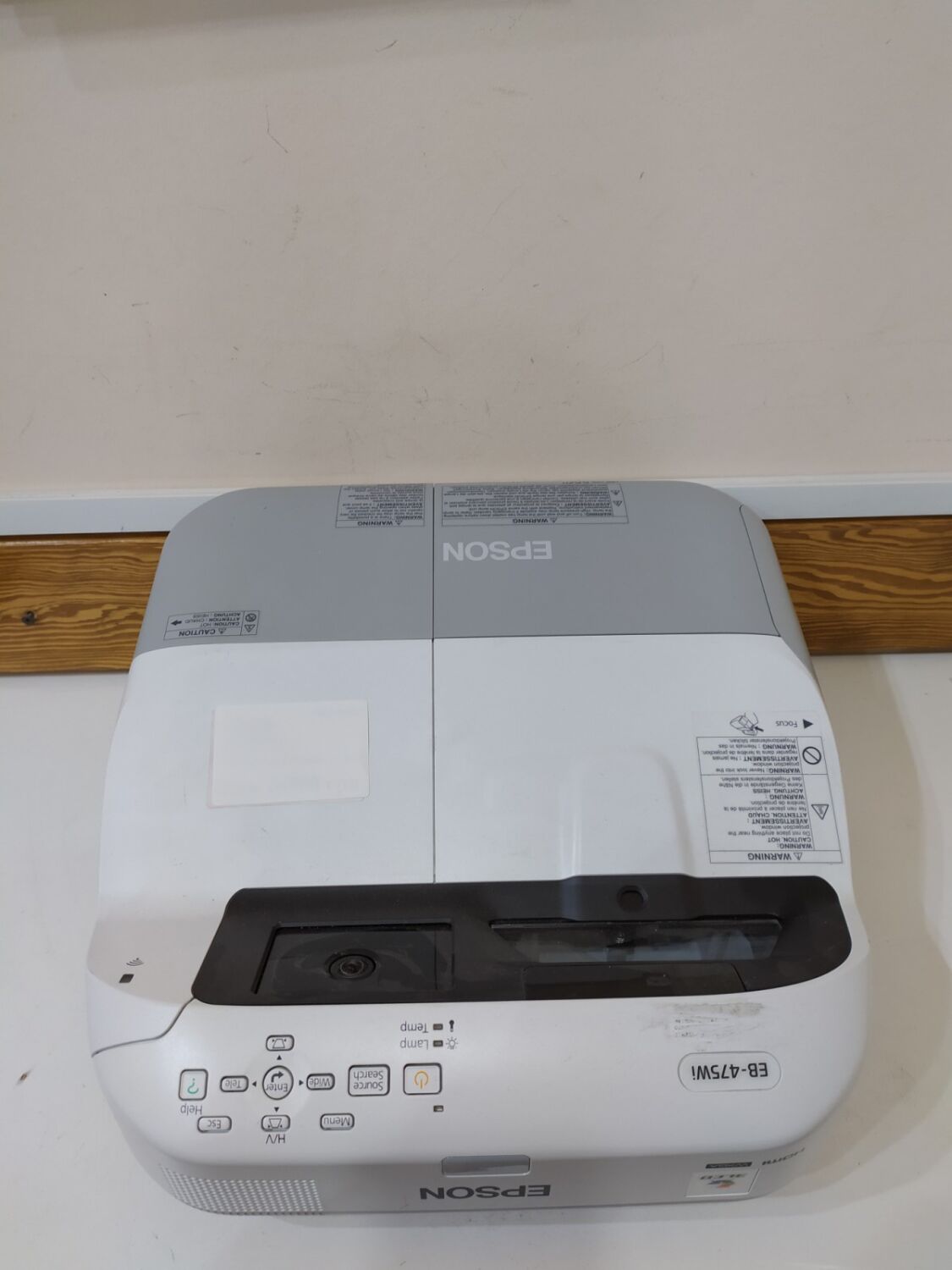 Купить проектор Epson EB-475Wi 3000:1 WXGA (1280х800)