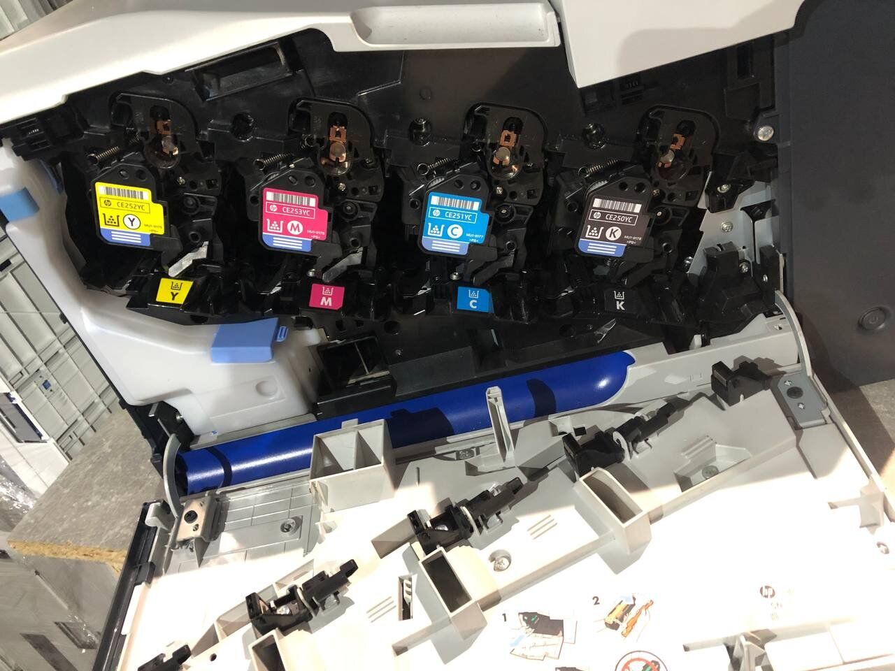 Купить МФУ HP Color LaserJet CM3530fs / Лазерная цветная печать ...