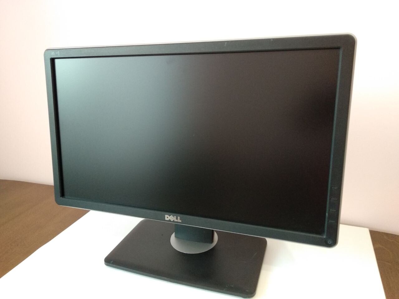 Купить Монитор Б-класс Dell Professional P2014H / 19.5" (1600x900) IPS ...