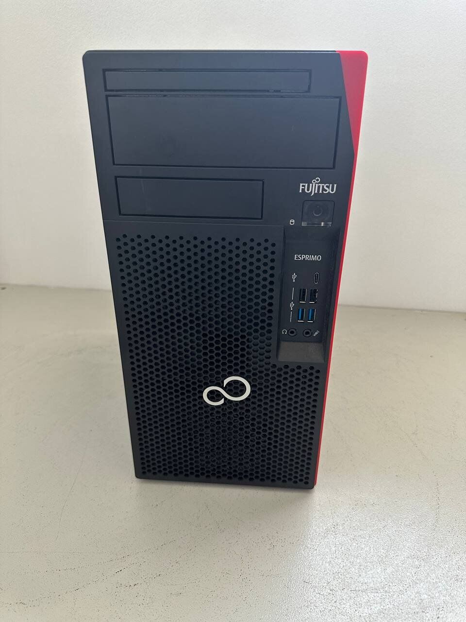 Купить компьютер Fujitsu Esprimo P757 E90 Tower / Intel Core i7-7700 (4 ...