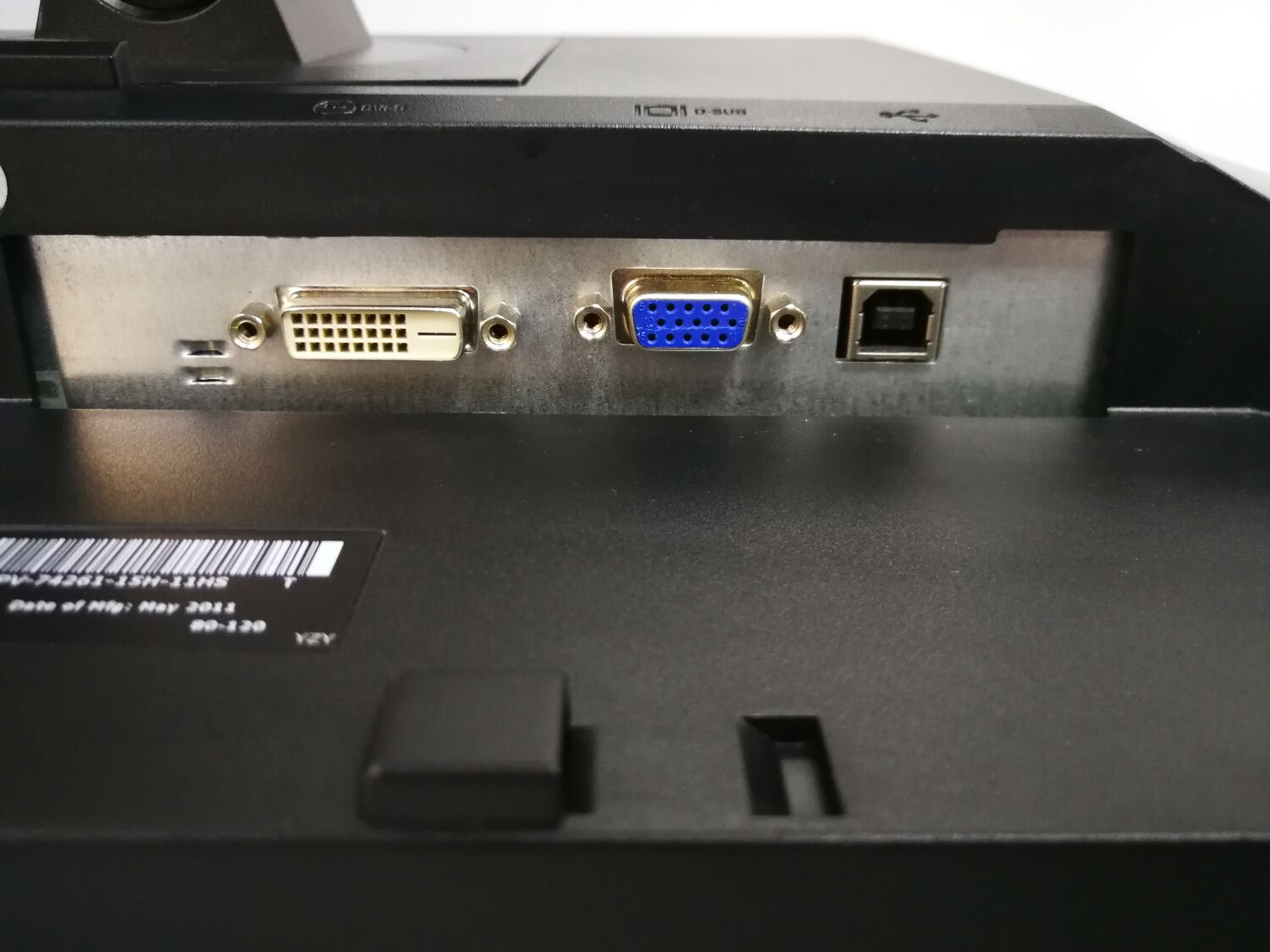 Купить монитор Dell 23" с TFT матрицей в Украине