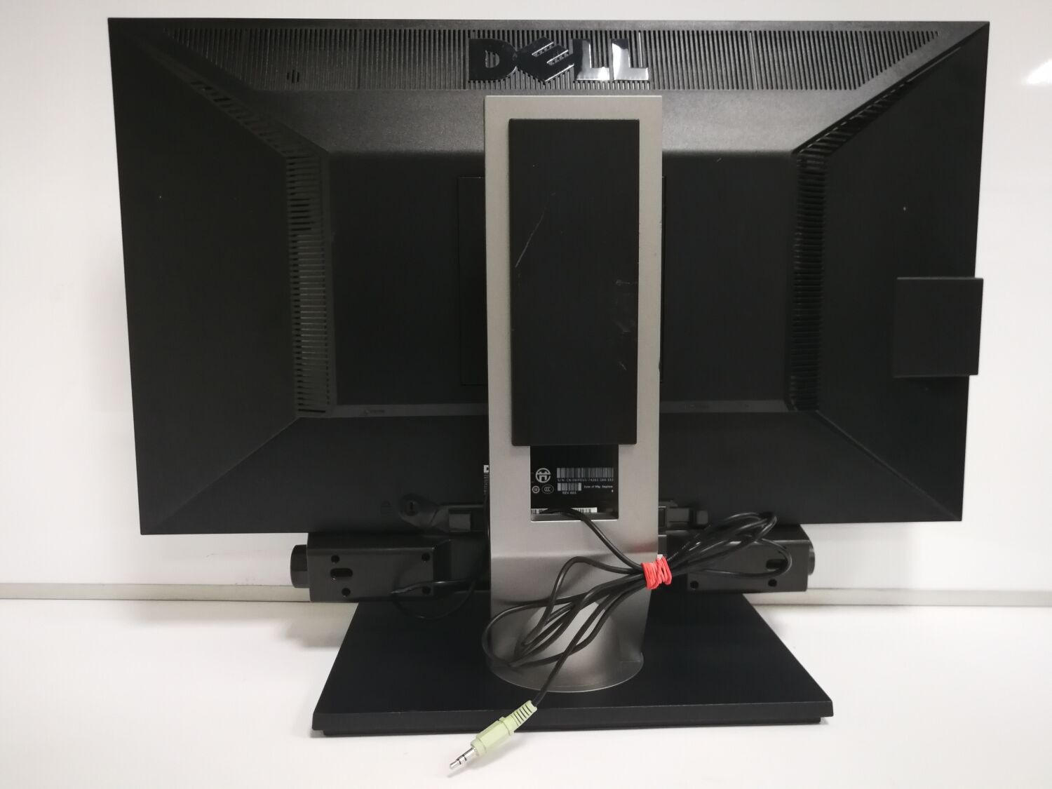 Купить монитор Dell 23" с TFT матрицей в Украине