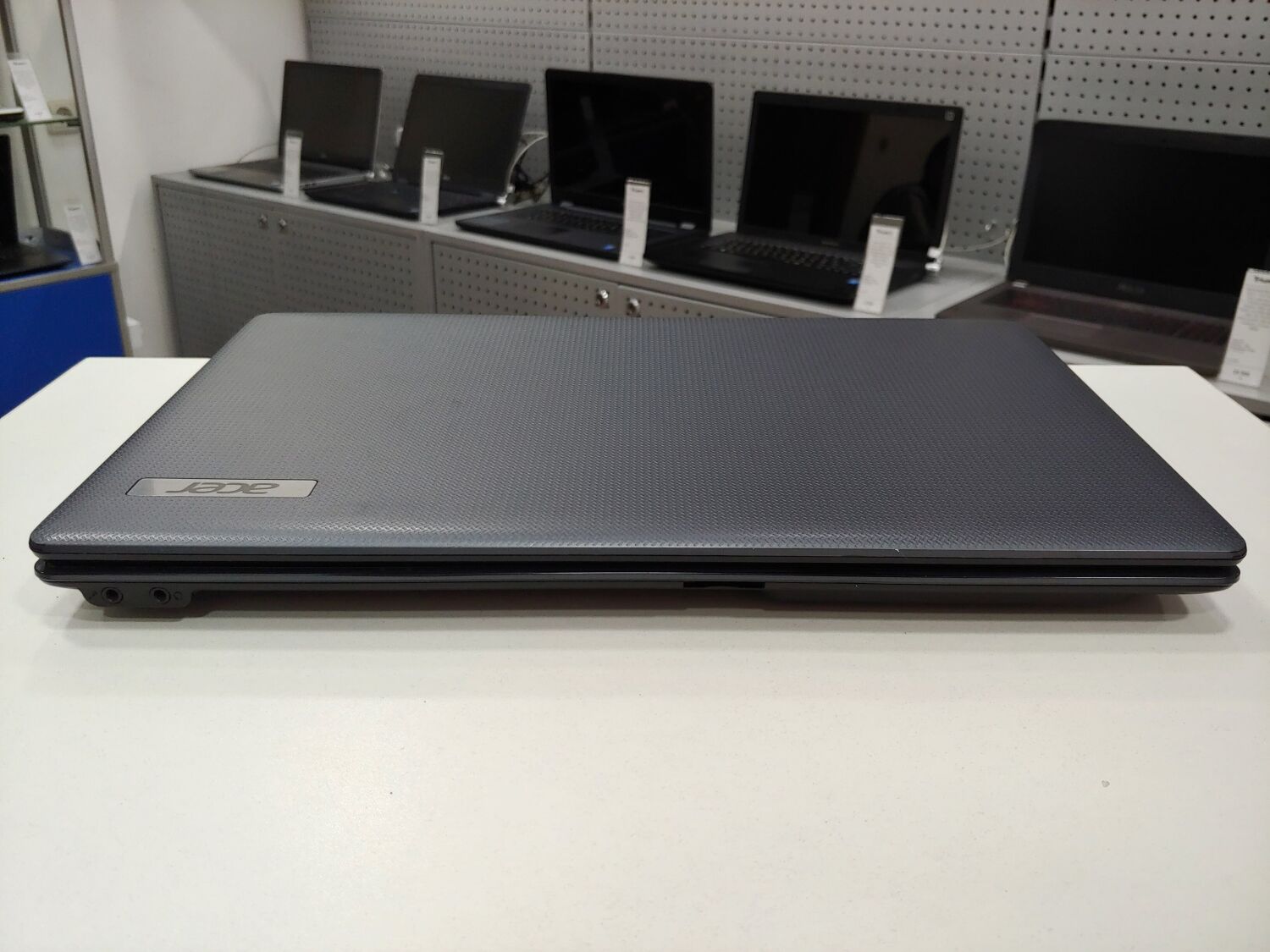 Ноутбук Acer Aspire 5749-6863 / 15.6" (1266x168) TN / Intel Core i3 ...