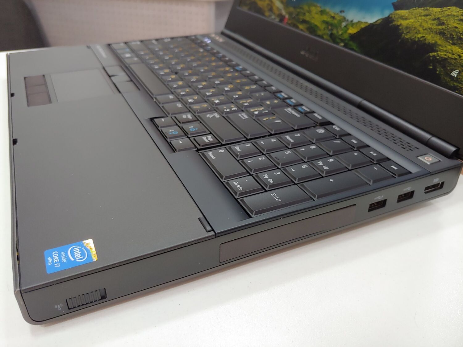 Dell Precision M4800 / 15.6" (1920x1080) IPS LED / Intel Core i7-4940MX ...