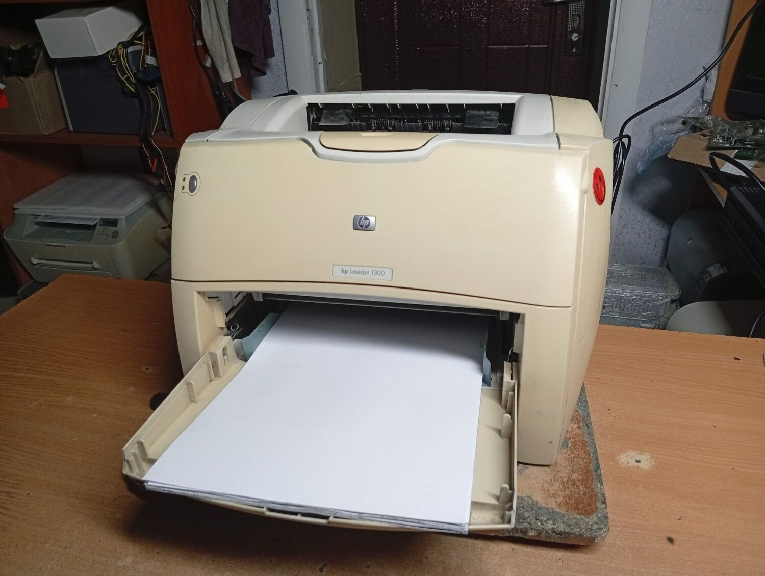 Купить принтер HP LaserJet 1300 / Лазерная монохромная печать ...