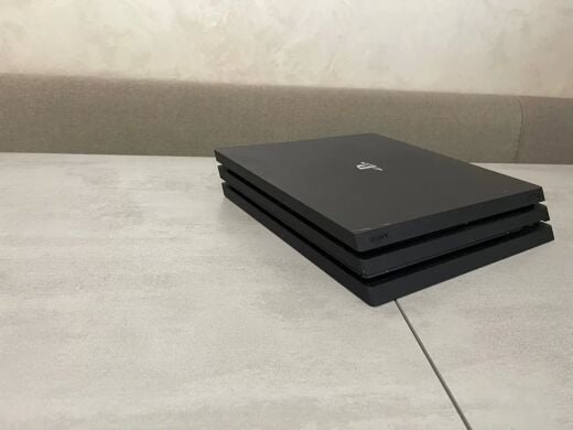 Купить игровую консоль Sony Playstation PS4 Pro CUH-7015B / AMD Jaguar x86-64 (8 ядер по 2.13 ...