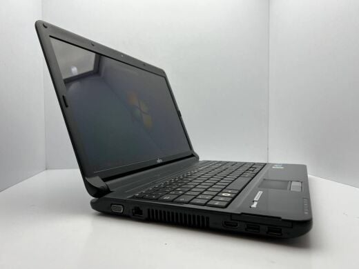 Купити Ноутбук Fujitsu Lifebook AH530 / 15" (1366x768) TN / Intel Core ...