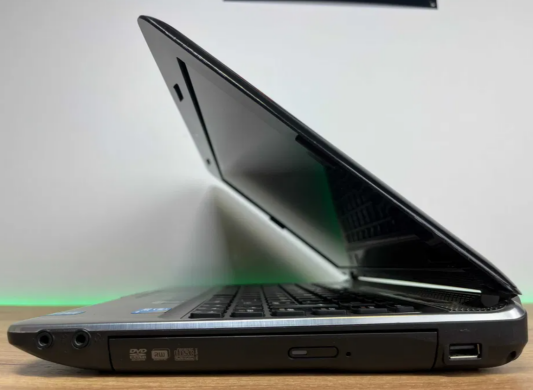 Купить ноутбук Lenovo IdeaPad Z360 13.3" (1366x768) TN на базе Intel ...