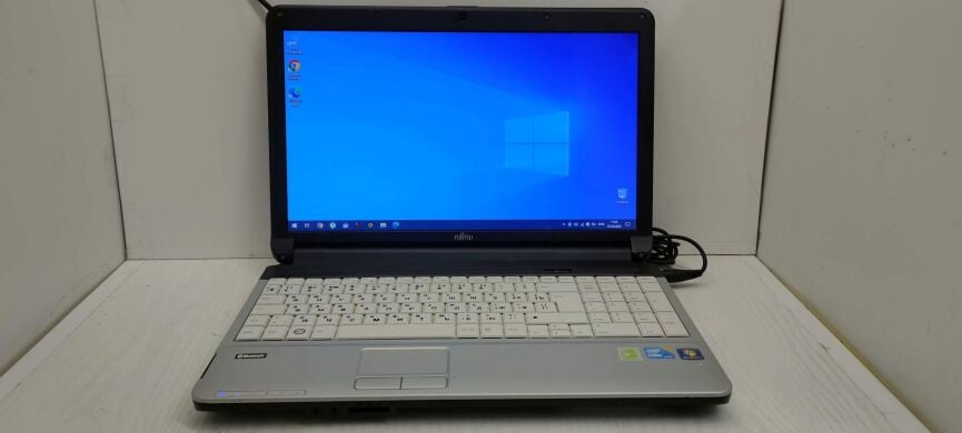 Купити ноутбук Б-клас Fujitsu LifeBook A530 / 15.6" (1366x768) TN ...