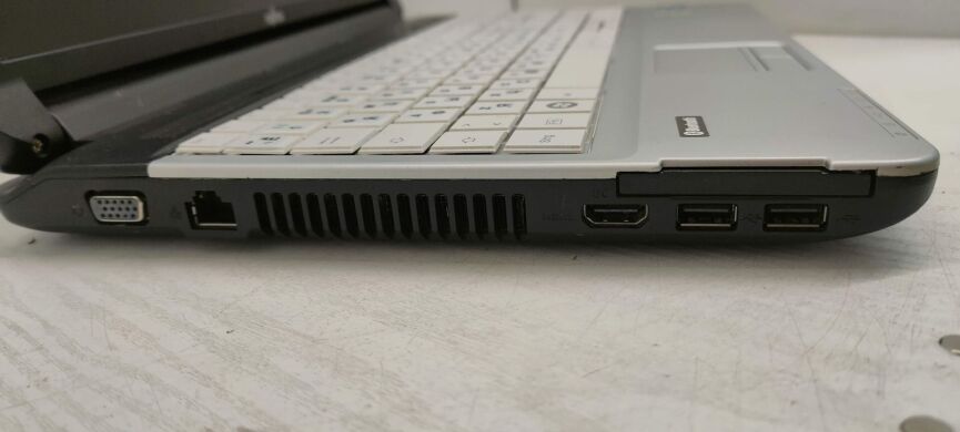 Купити ноутбук Б-клас Fujitsu LifeBook A530 / 15.6" (1366x768) TN ...