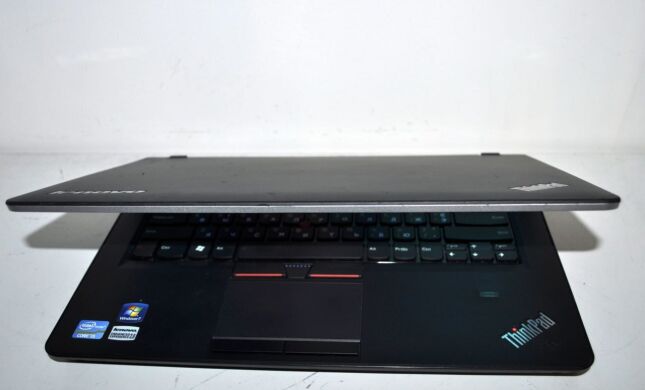 Lenovo ThinkPad Edge E420 / 14" (1366x768) TN / Intel Core i3-2350M (2 ...
