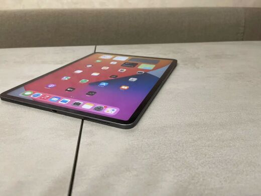 Купити Планшет Apple iPad Pro A1876 / 12.9" (2732x2048) IPS / Apple ...